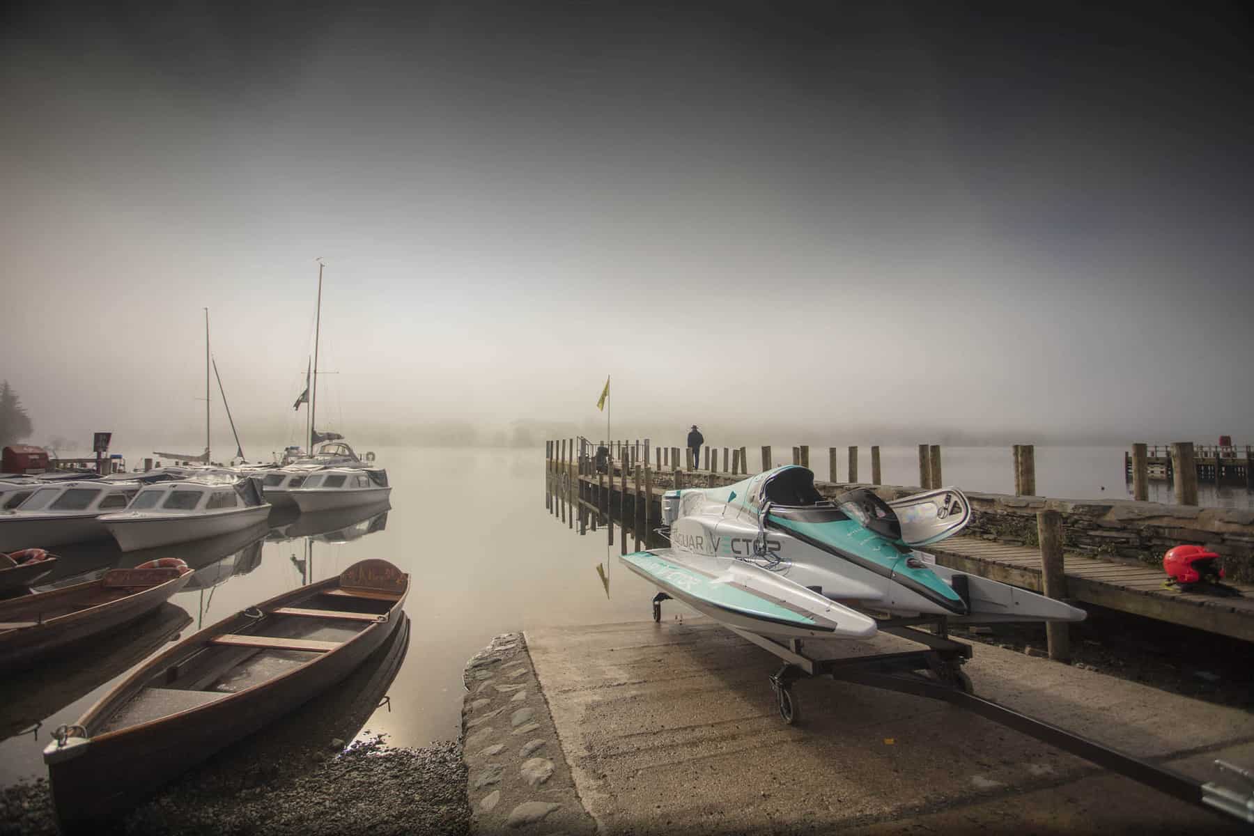 Jaguar V20E to najszybsza elektryczna motorówka świata - Sznyt.pl